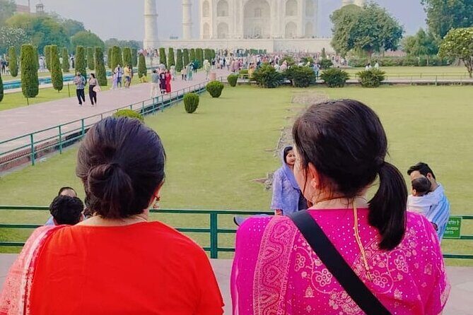 Taj Mahal and Agra Private Car Day Tour from Agra with 5* Meal - FAQ