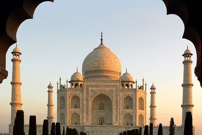 Taj Mahal and Agra Wonders from Delhi - An In-Depth Look at the Tour Experience