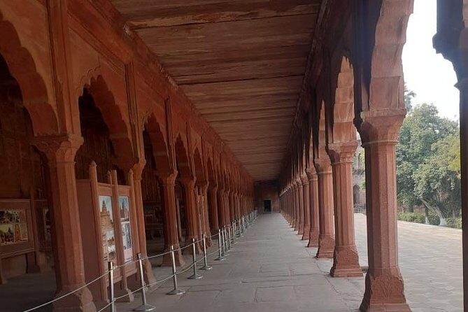 Taj Mahal City Tour by car or train from Jaipur - FAQ