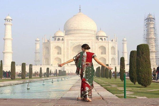 Taj Mahal day tour by fastest luxury train from Delhi NCR - What We Love and What to Watch Out For