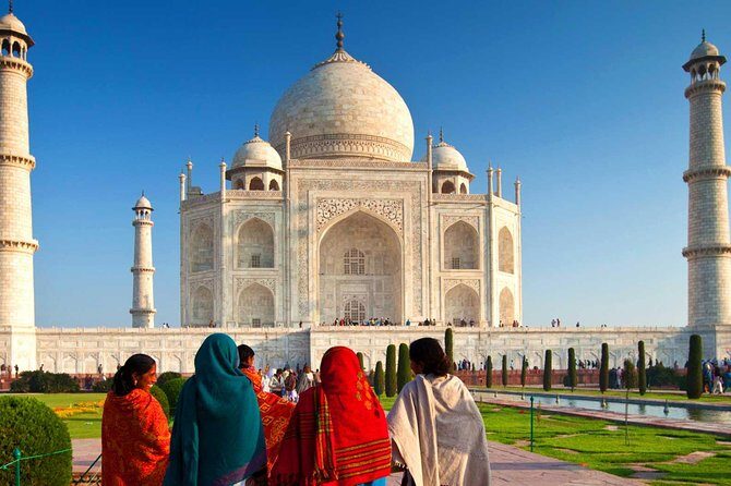 Taj Mahal Day Tour by Gatimaan Train/Rail from Delhi - The Sum Up