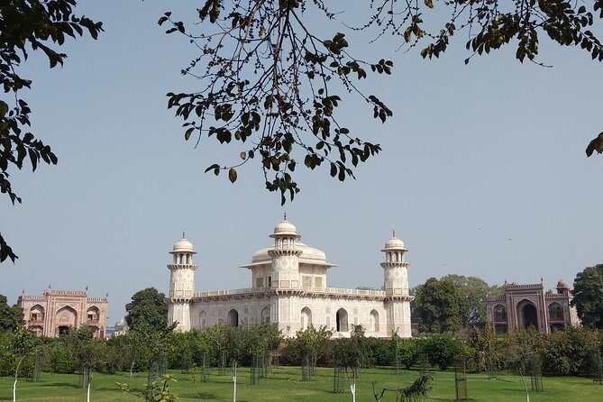 Taj Mahal Day Tour from Delhi by Car - The Sum Up: Who Is This Tour Ideal For?