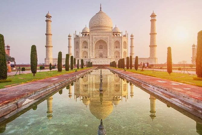 Taj Mahal Day Trip for Senior Citizens from Delhi - Who Is This Tour Best For?