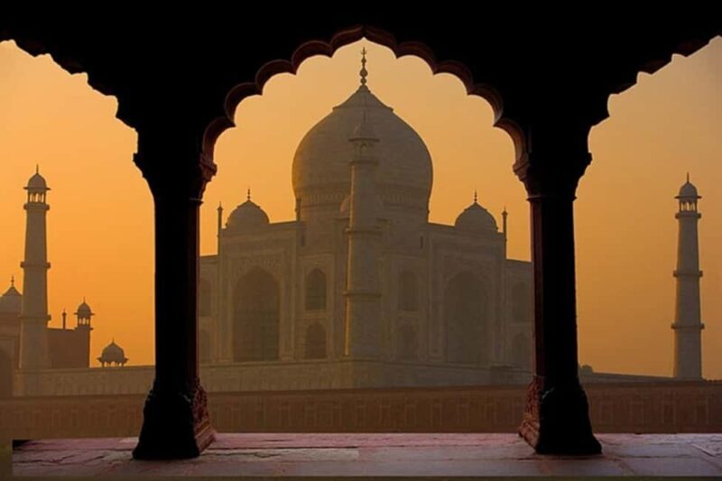 Taj mahal luxury Tour with Private car, guide & 5* lunch - FAQs