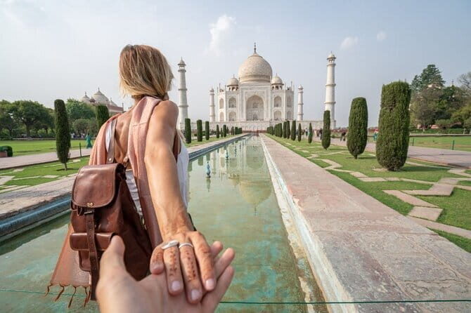 Taj Mahal Overnight Tour From Delhi - Key Points