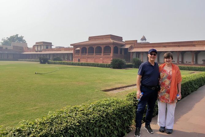 Taj Mahal Private Guided Tour from Delhi with Entrance - FAQ
