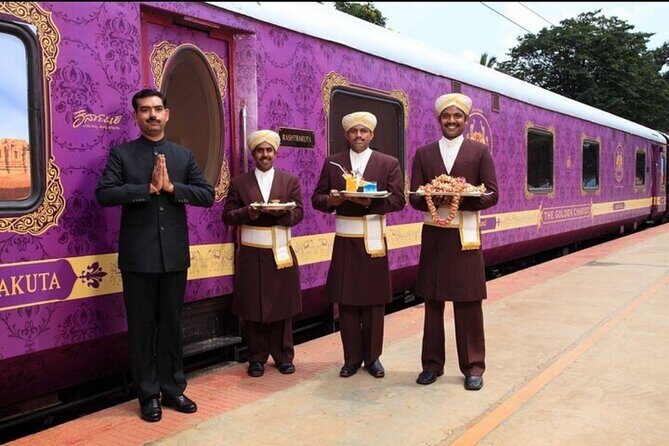 Taj Mahal Same Day Luxury Tour By SUPERFAST Train From Delhi - Who Should Consider This Tour?