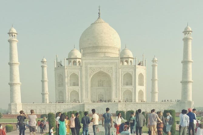 Taj Mahal - Same Day Tour by Super Fast Train Gatimaan Express - FAQ