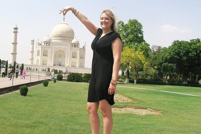 Taj Mahal same day tour with flights from Cochin India - The Possible Drawbacks