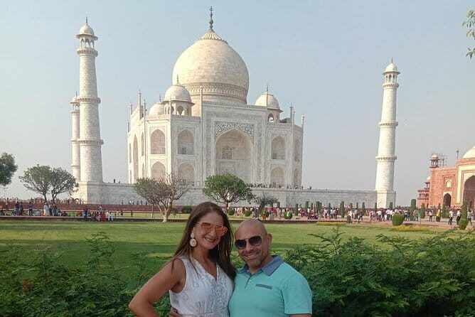 Taj Mahal Same Day Trip From Delhi - Key Points