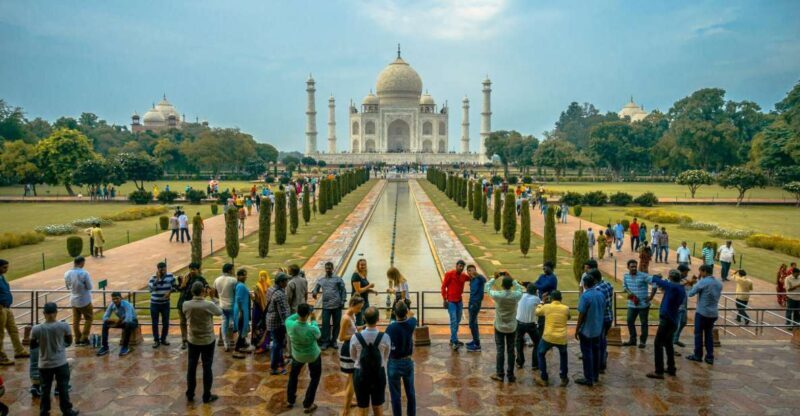 Taj Mahal: Shared Group Tour with Transfer from New Delhi - Key Points