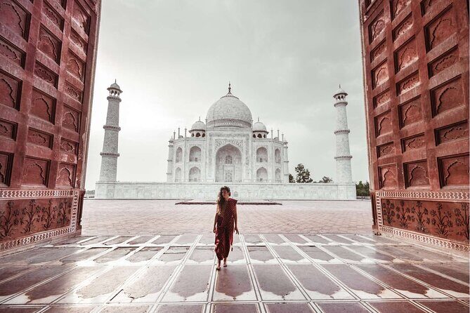 Taj Mahal Skip-the-line ticket & Guided Tour in Agra - The Authentic Experience