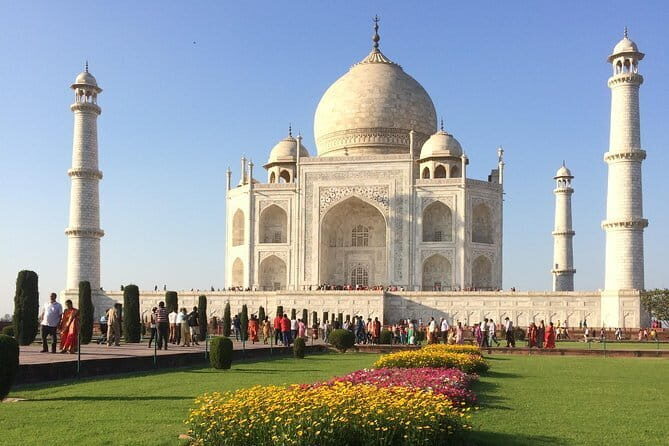 Taj Mahal Sunrise & Agra City Private Tour by Car with Guide - Shopping and Local Crafts in Agra