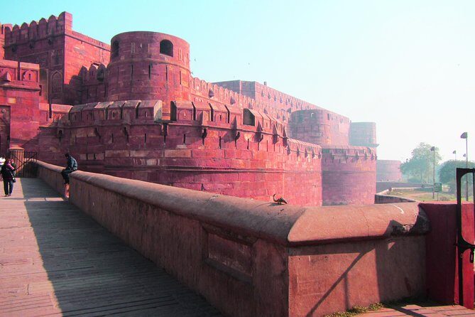 Taj Mahal Sunrise and Agra Overnight Tour from Chennai - FAQ