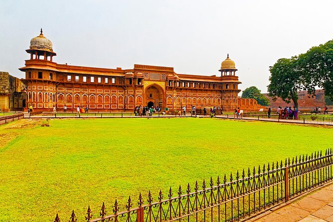 Taj Mahal Sunrise and Agra overnight Tour from Kochi with Flights - What Past Travelers Say