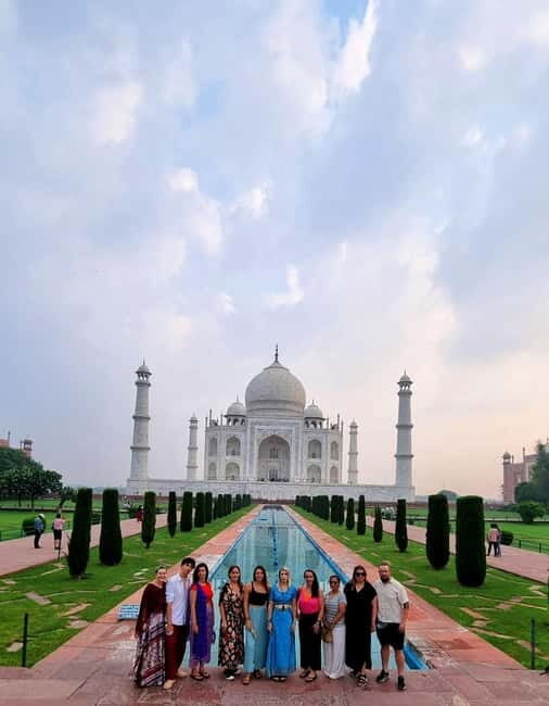 Taj Mahal Sunrise Tour - Key Points