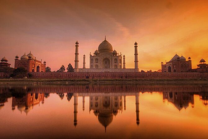 Taj Mahal Sunrise Tour from Delhi All Inclusive - Transportation & Group Size