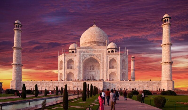 Taj Mahal Sunset View or Morning View Tour with Hotel Pickup - Exploring the Tour Itinerary in Detail