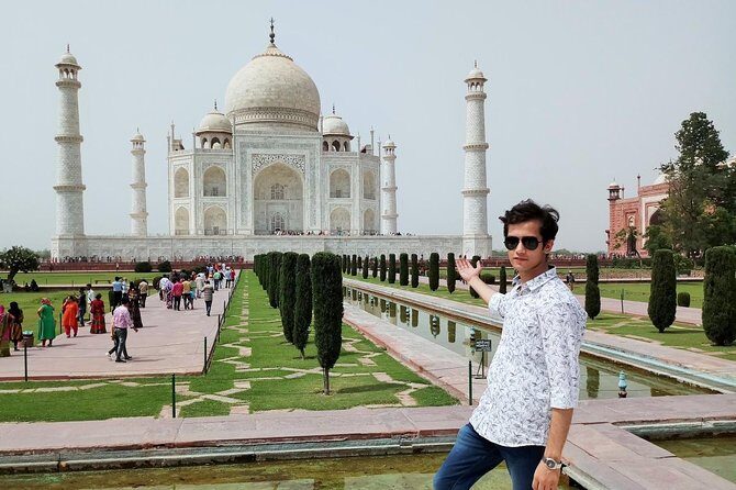 Taj Mahal Tour by Gatimaan Train by Executive AC Chair Car Ticket - FAQs