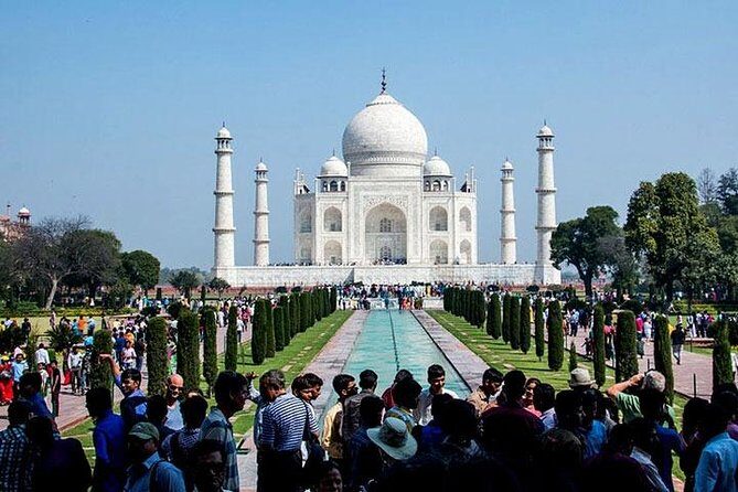 Taj Mahal Tour by Superfast Gatimaan Express Train - Key Points