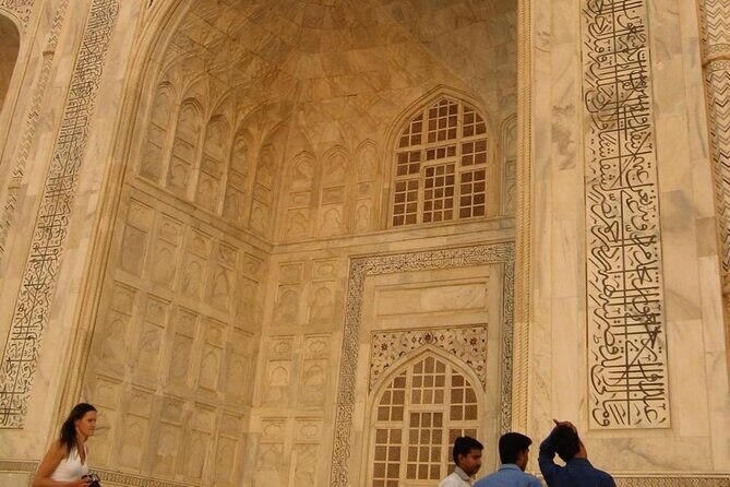 Taj Mahal Tour from Delhi by AC Car with 5 Star Meal - FAQs About the Taj Mahal Tour from Delhi