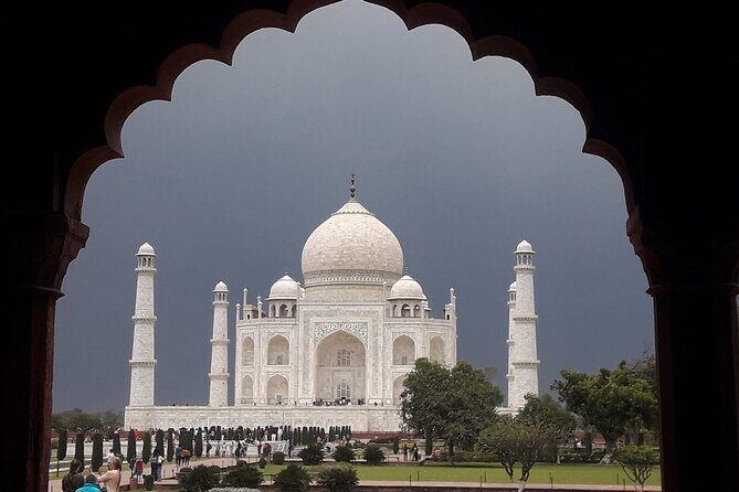 Taj Mahal Tour From Delhi By Car - Authentic and Well-Reviewed