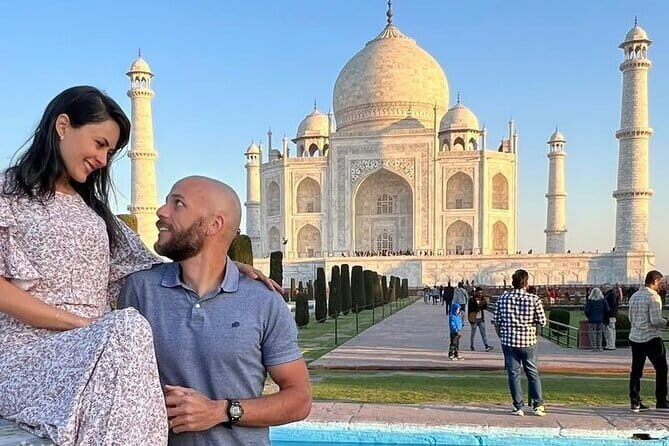 Taj Mahal Tour from Delhi by Car | Same Day Return - Key Points