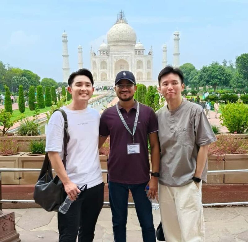 Taj Mahal Tour w/ High-Speed Train Experience -All Inclusive - FAQs