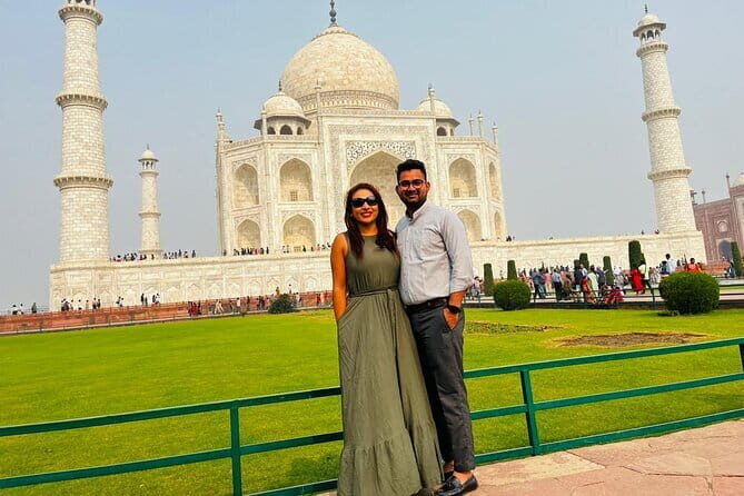 Taj Mahal Tour With Mathura & Virndavan - FAQs