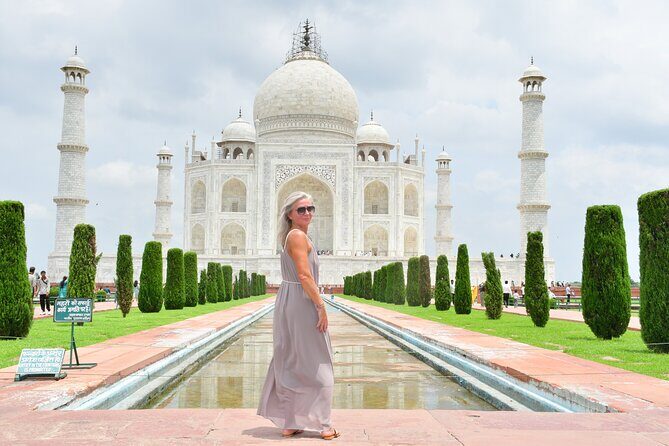 Taj Mahal Tour with Professional Photographer and Guide - Why This Tour Stands Out