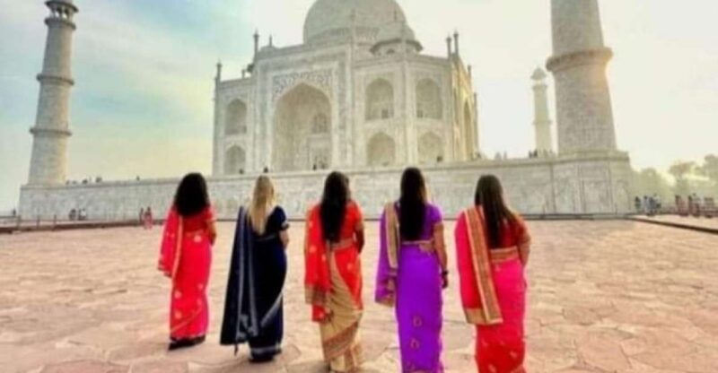Taj Mahal with Professional Photoshoot - What You Can Expect from This Tour