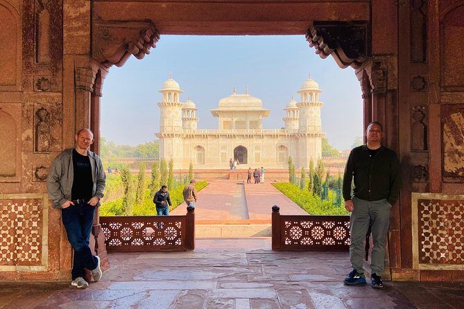 Tajmahal And Agra Fort Tour By Super Fast Train - All Inclusive - The Itinerary: What to Expect and How It Matters