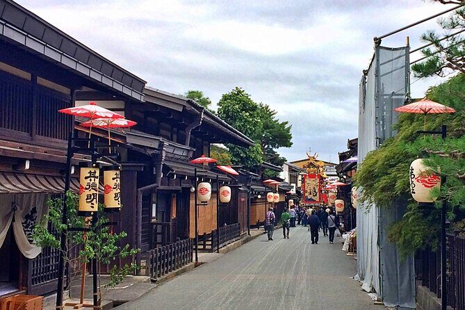 Takayama and Shirakawa Day Tour with Hida Beef Lunch from Nagoya - FAQ