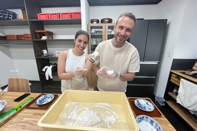 Takayama Mochi Making Experience in a Buddhist Temple - Who Should Consider This Tour?