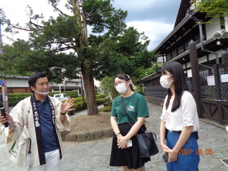 Takayama: Old Town Guided Walking Tour 45min. - Why You’ll Love This Tour