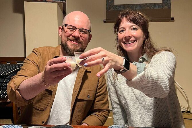 Takayama: Private Night Walking Tour with Dinner - Authentic Traveler Insights