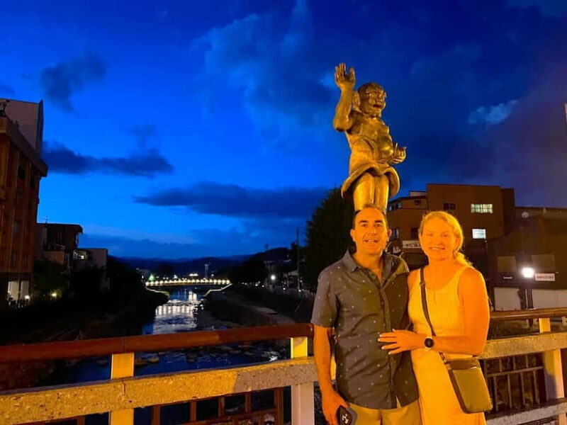 Takayama: Private Night Walking Tour with Dinner - Key Points
