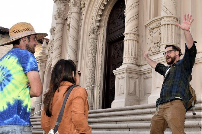 Take a Walk with a Storyteller! The Surreal San Francisco Tour. - The Experience: What You Can Expect