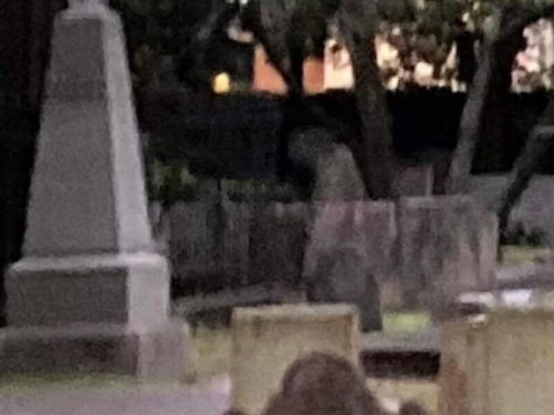 Take an Amazing Guided Ghost Tour! - Introduction