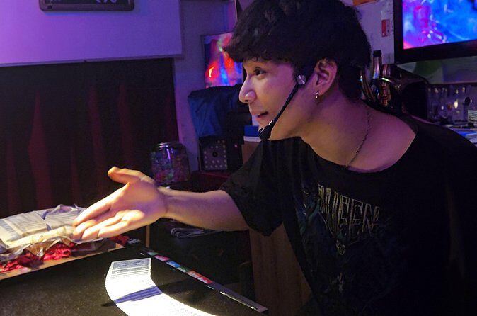 Take Home the Wonder: Magic Show and Magic Lesson Experience - Who Will Love This Tour?