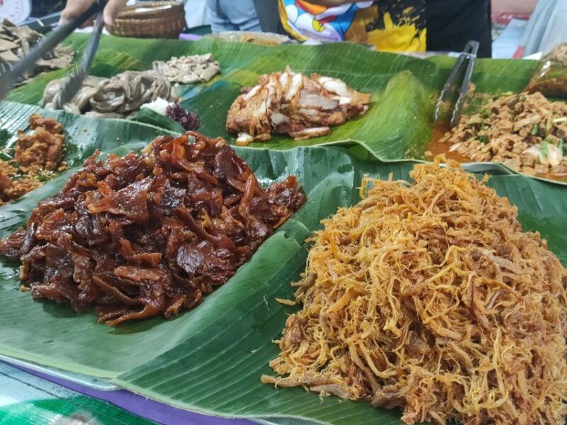 Takua Pa: Food Market, Tsunami Museum, Temple, & Old Town - Who Will Love This Tour?