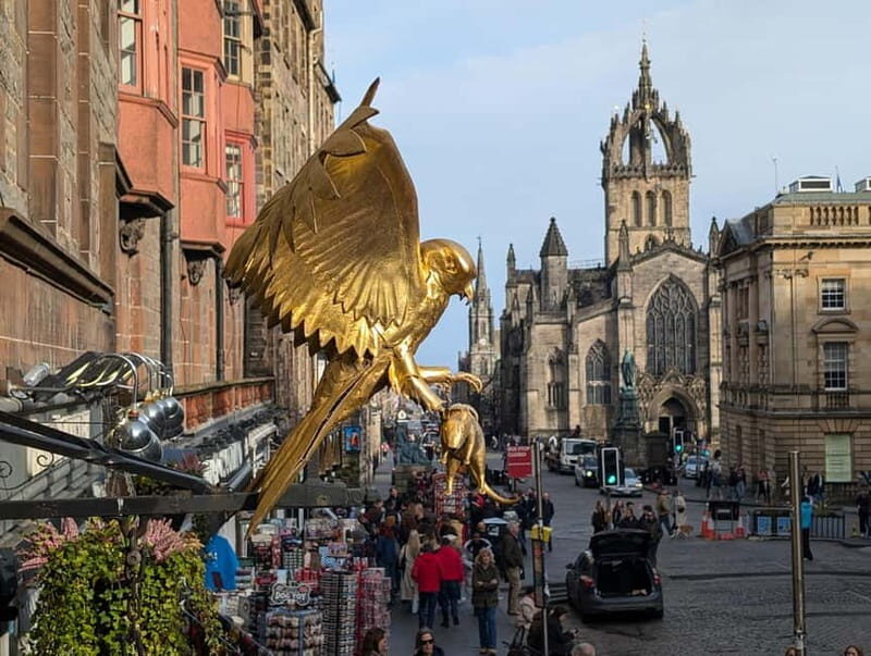 Tales of the Royal Mile - Lawnmarket and Castlehill - Why choose this tour?