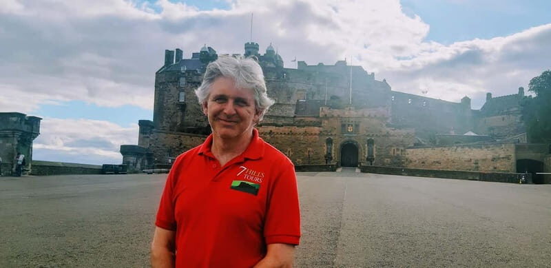 Tales of the Royal Mile - Lawnmarket and Castlehill - What makes this tour stand out?