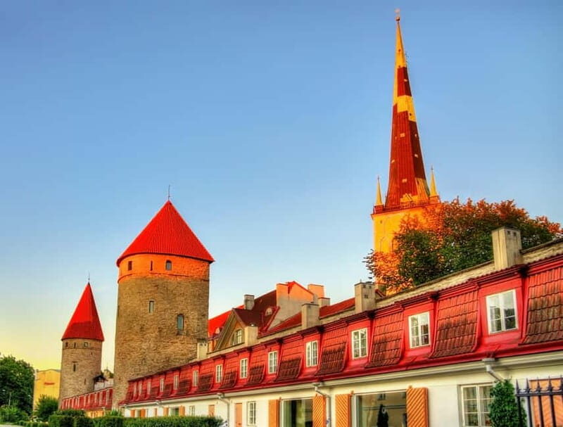 Tallinn: Capture the most Photogenic Spots with a Local - A Welcome Introduction to Tallinn’s Charm