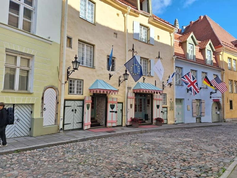 Tallinn: Private Guided Walking Tour of the Medieval City - An In-Depth Look at the Tallinn Walking Tour