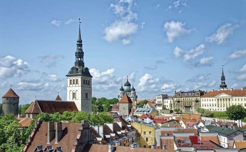 Tallinn Tour: Medieval Majesty & Modern Marvels - Key Points