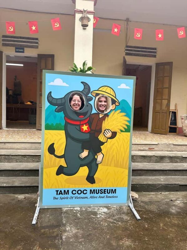 Tam Coc: Museum Visit & 40-Year-Old Dundj Farm Experience - Who Should Take This Tour?