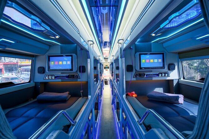 Tam Coc , Ninh Binh To Hue VIP 20 Cabin Sleeping Bus - Deep Dive Into the Experience