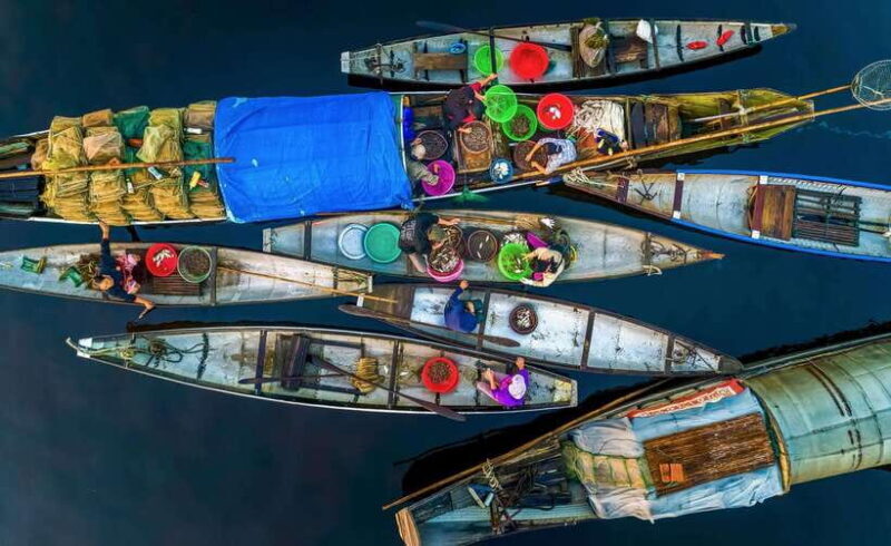 Tam Giang Lagoon Private Tour from Hue: Sunset & Fishing - Dinner by the Lagoon: Fresh Seafood in a Rustic Setting