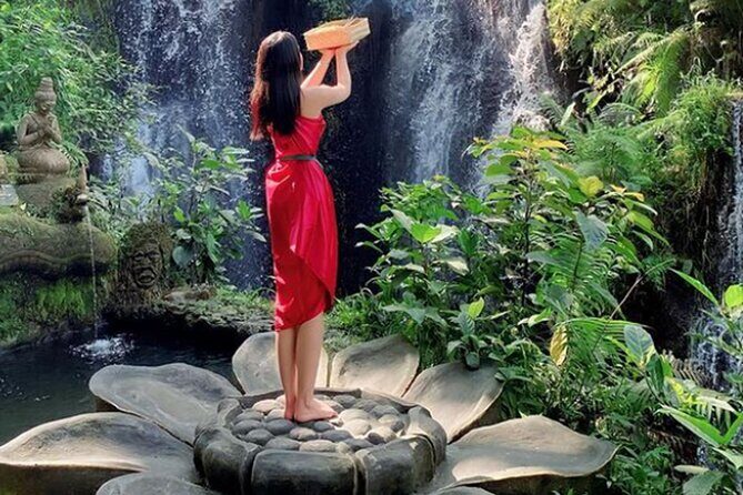Taman Beji Griya Waterfall Tranquil Purification Ceremony - Who Should Book This Tour?